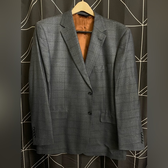 Jos. A. Bank | Suits & Blazers | Jo S A Bank Grey 7 Wool 30 Silk Suit ...